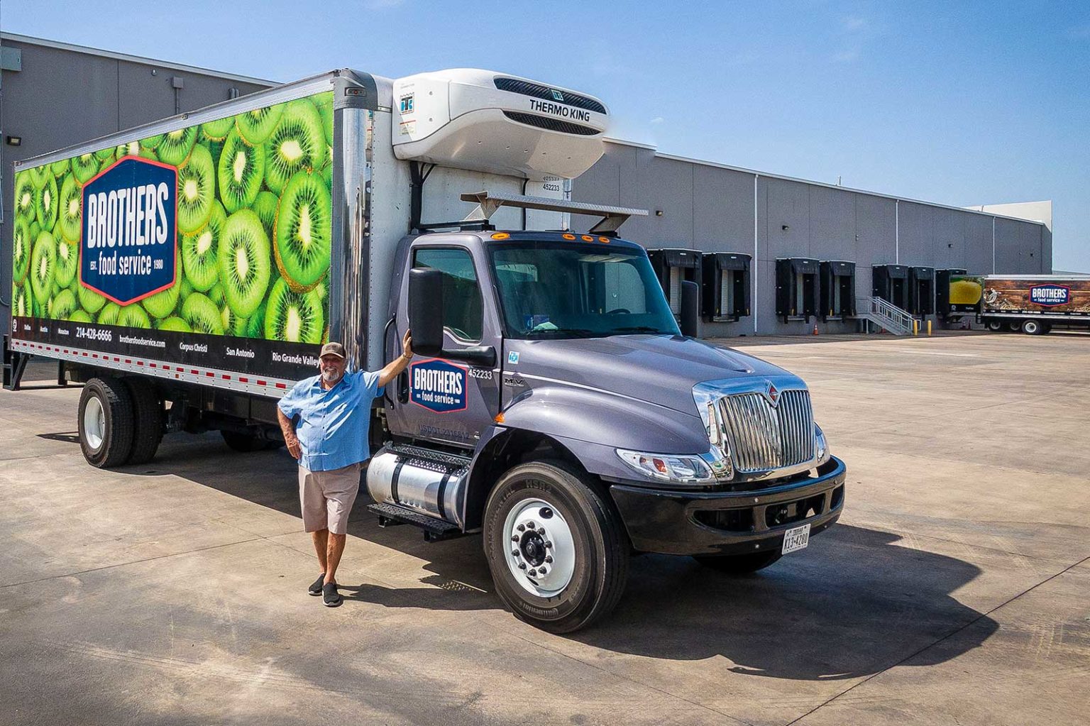Brothers Food Service: Distributing Produce to the Tables of Texas